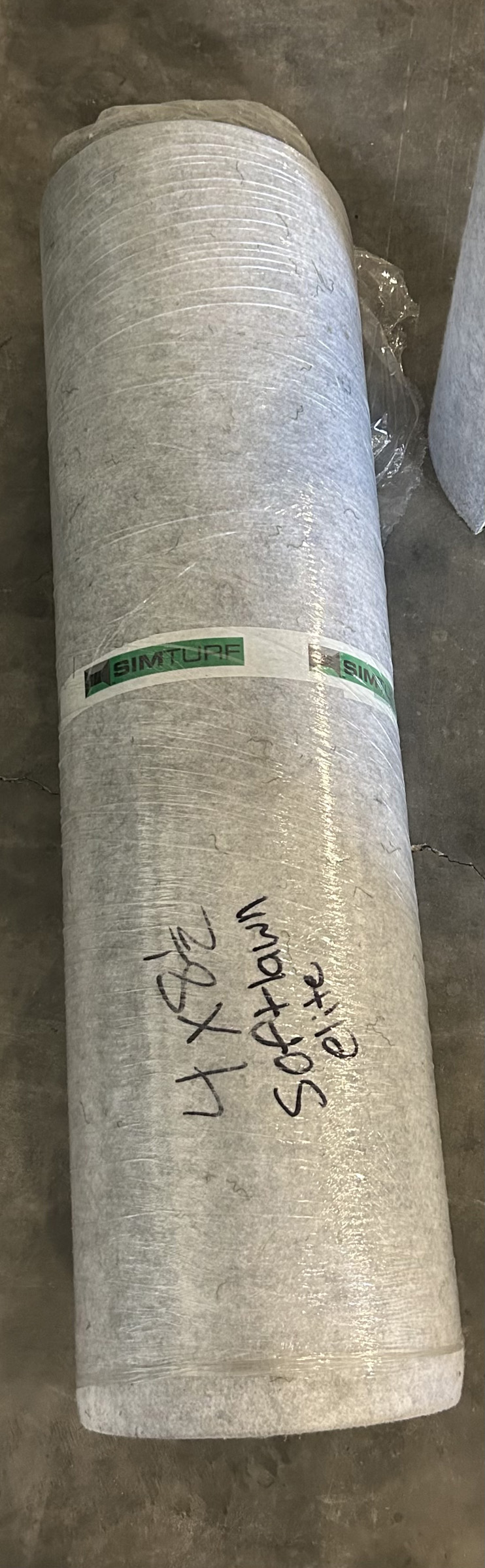 Shaw Softlawn Elite Fringe/Chipping Turf — 4' × 8' — SimTurf